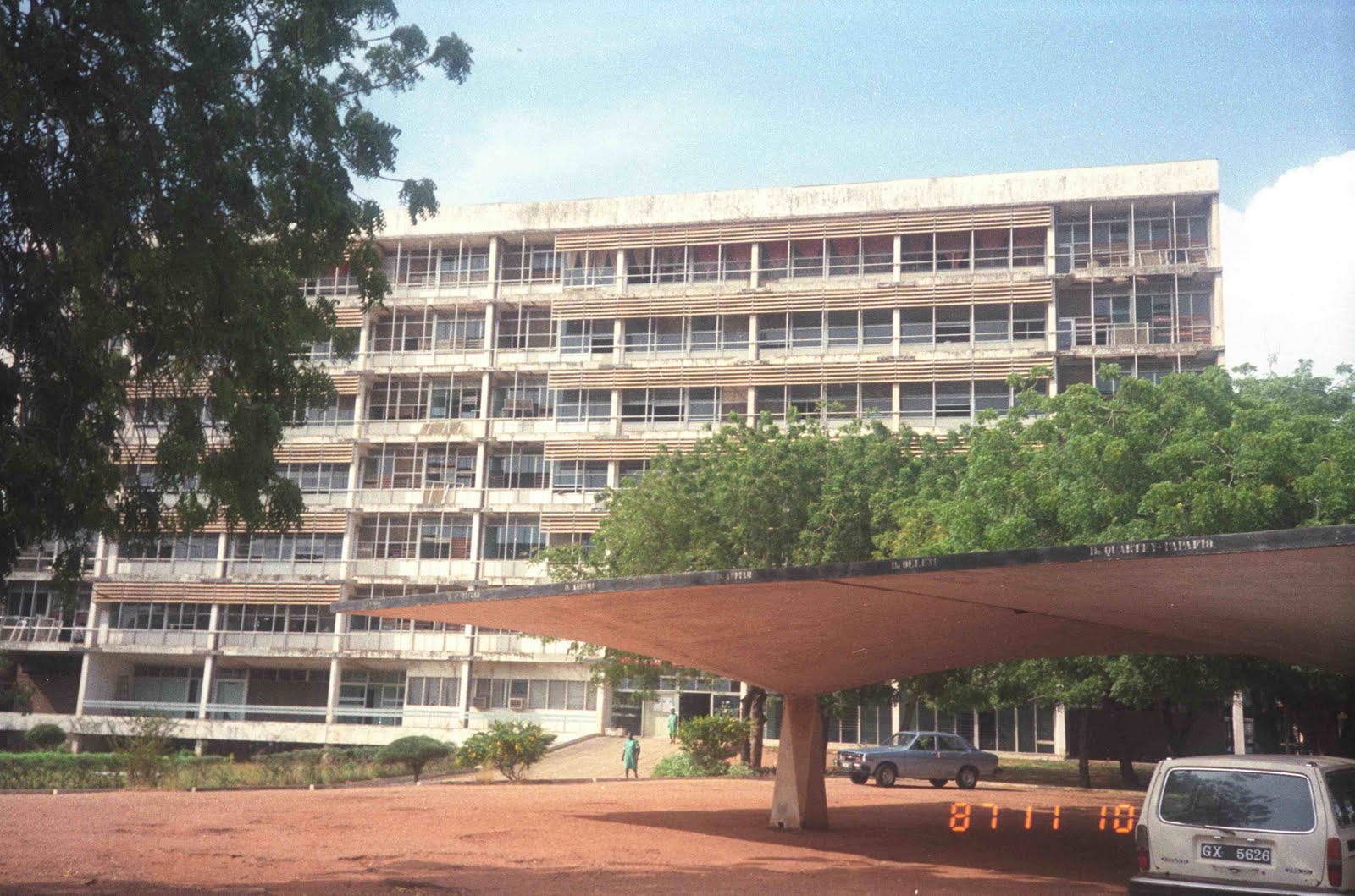 Kami-Ube Pediatric Clinic: Korle Bu Teaching Hospital. University of ...