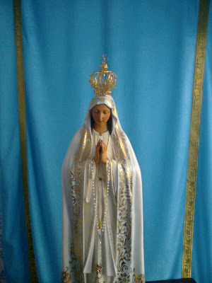 UNA MIRADA DIFERENTE: NUEVA CORONA A LA VIRGEN DE FATIMA EN POZO