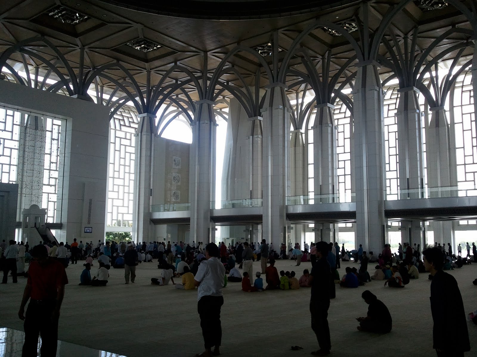 Ganee's Blog!: Masjid Tuanku Mizan (Masjid Besi) Putrajaya