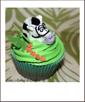 Catie's Cakes & Cookies: Madagascar Cupcakes