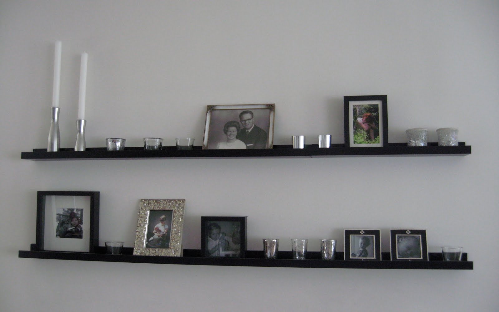 while I'm: Bildehyller:)