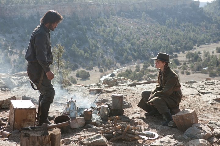 Embrace The Film: True Grit (Remake) Review