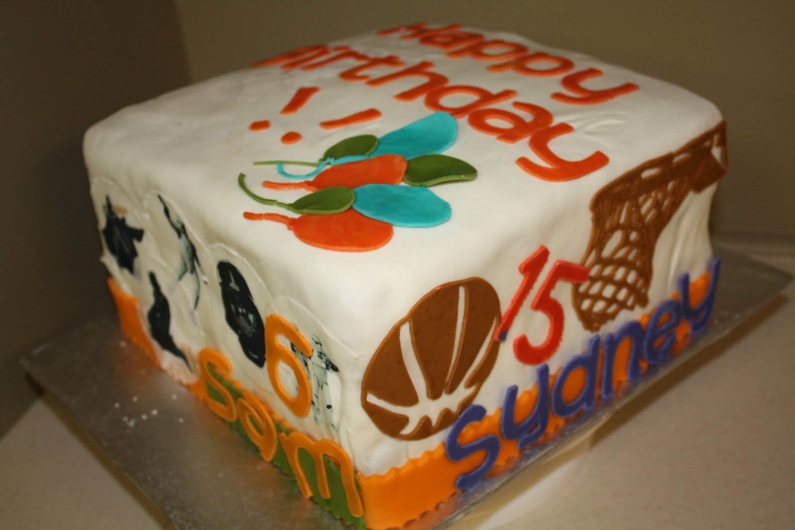 Two Sweet Bakery: Fondant multiple birthdays cake