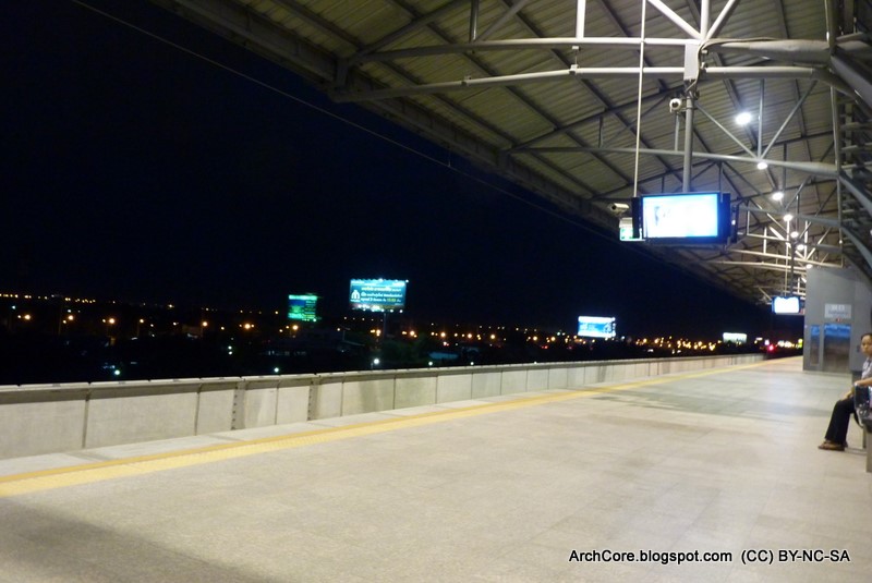 ArchCore: Airport Rail Link (ARL) :: Huamark Station