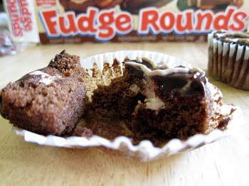 swEEts by e: Ode to a Childhood Favorite: Fudge Rounds