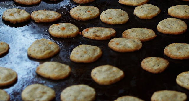 Aubergine, Sweet and Green: Krekeri