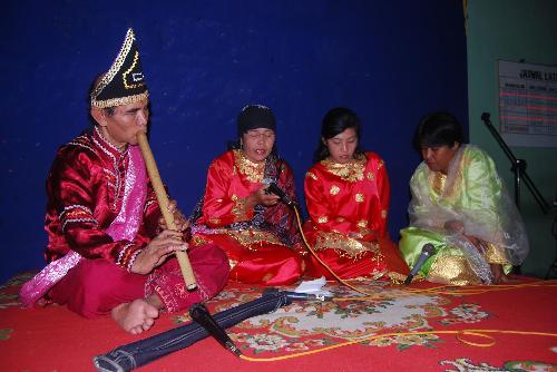 Baralekdi.blogspot: TRADITIONAL INSTRUMENT : SALUANG
