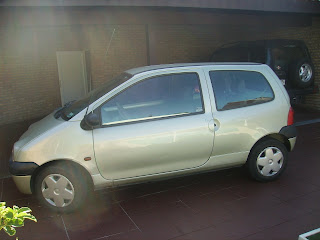 autos: RENAULT TWINGO 2002