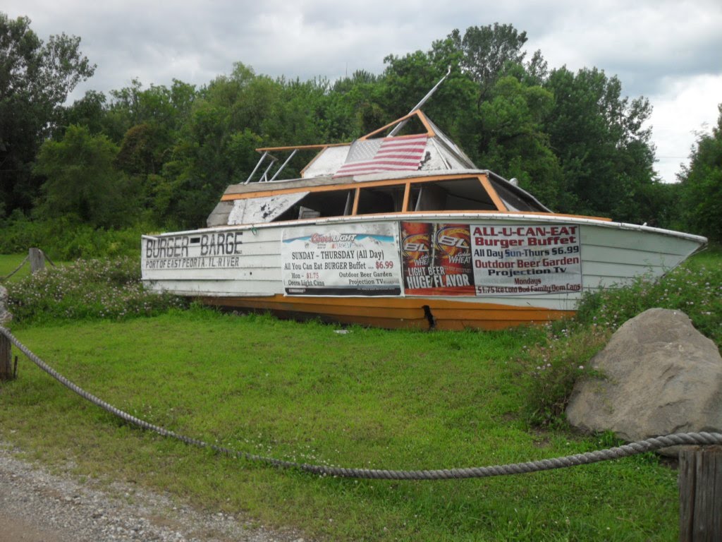 Peoria Bar Review: Burger Barge