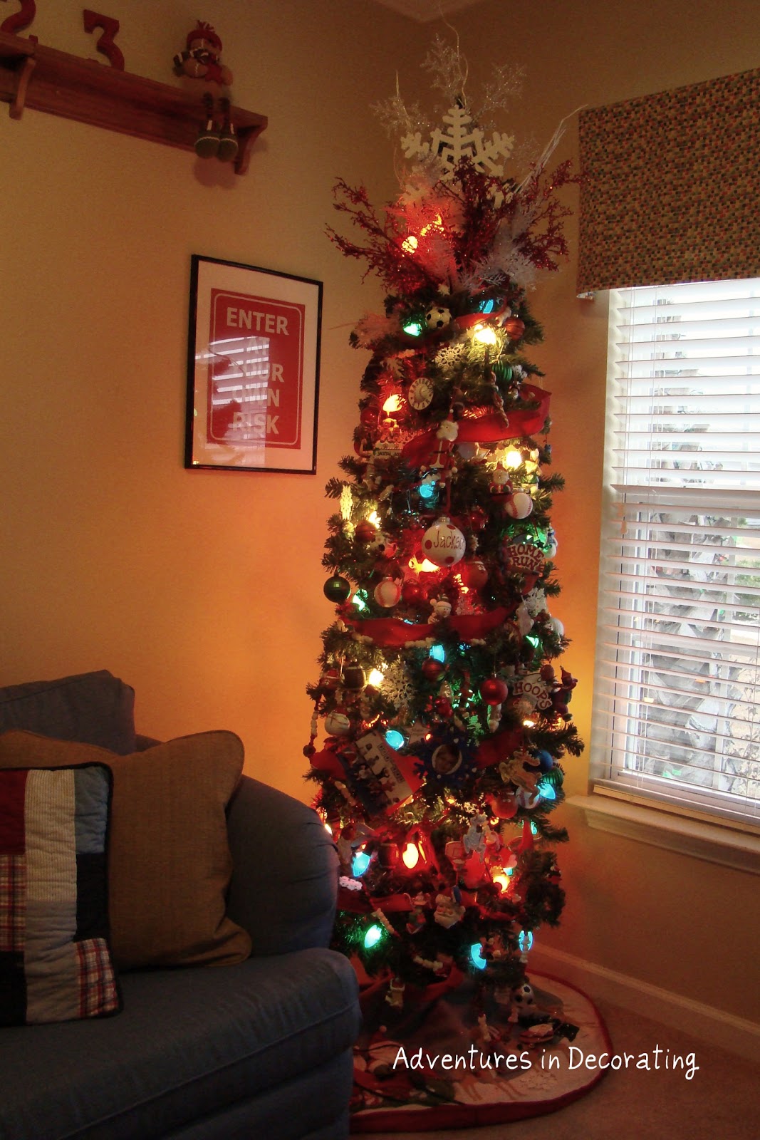 Adventures in Decorating: Christmas Overload!