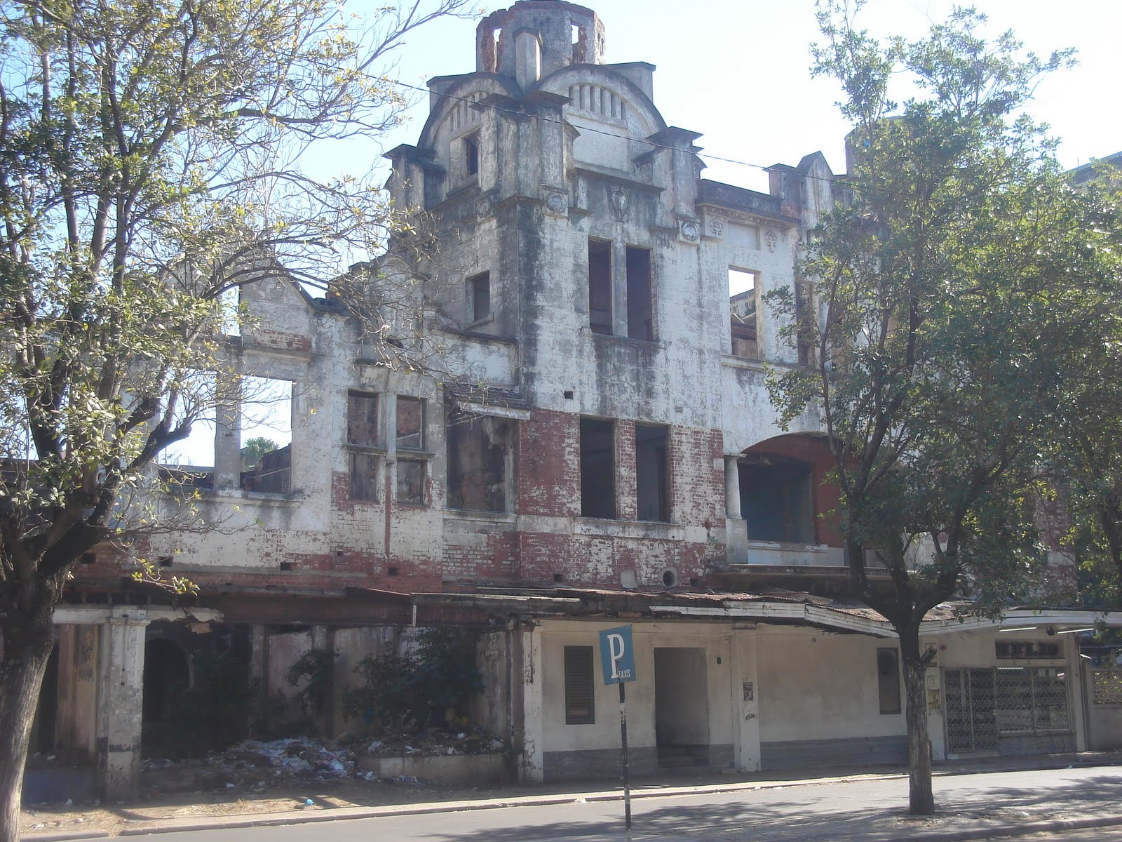 Debates e devaneios: O Prédio Pott