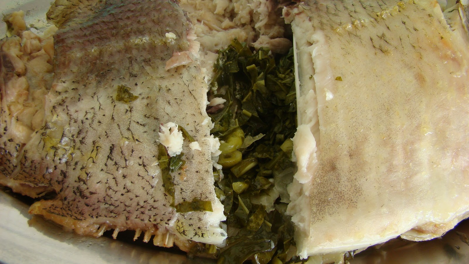 Cantinho Gastronômico: Pacú Assado Recheado Com Couve Manteiga