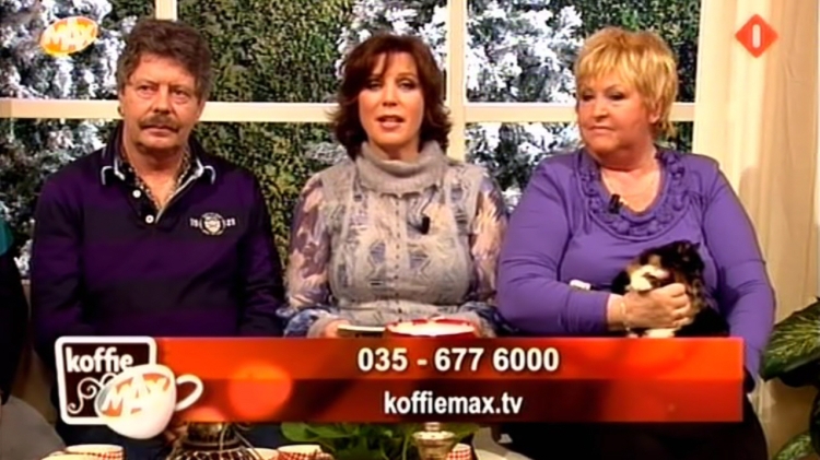 Myrna Goossen ::: ...: Myrna Goossen heeft spijt dat ze uit de kleren ...