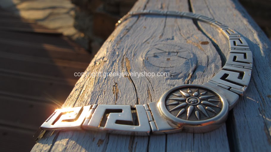 Greek Jewellery blog: February 2011