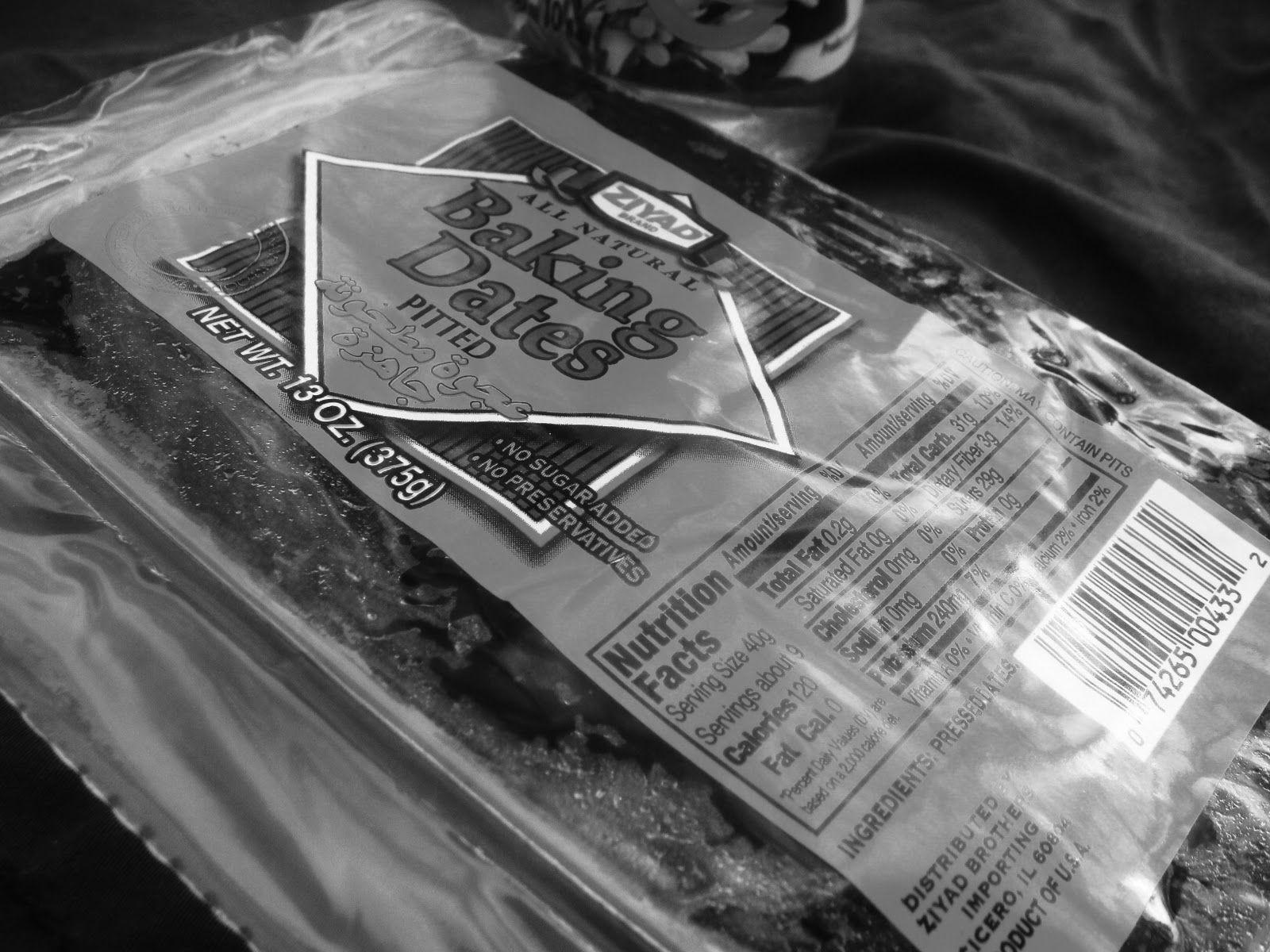 vixens in the kitchen: maamoul (traditional lebanese date-filled cookies)