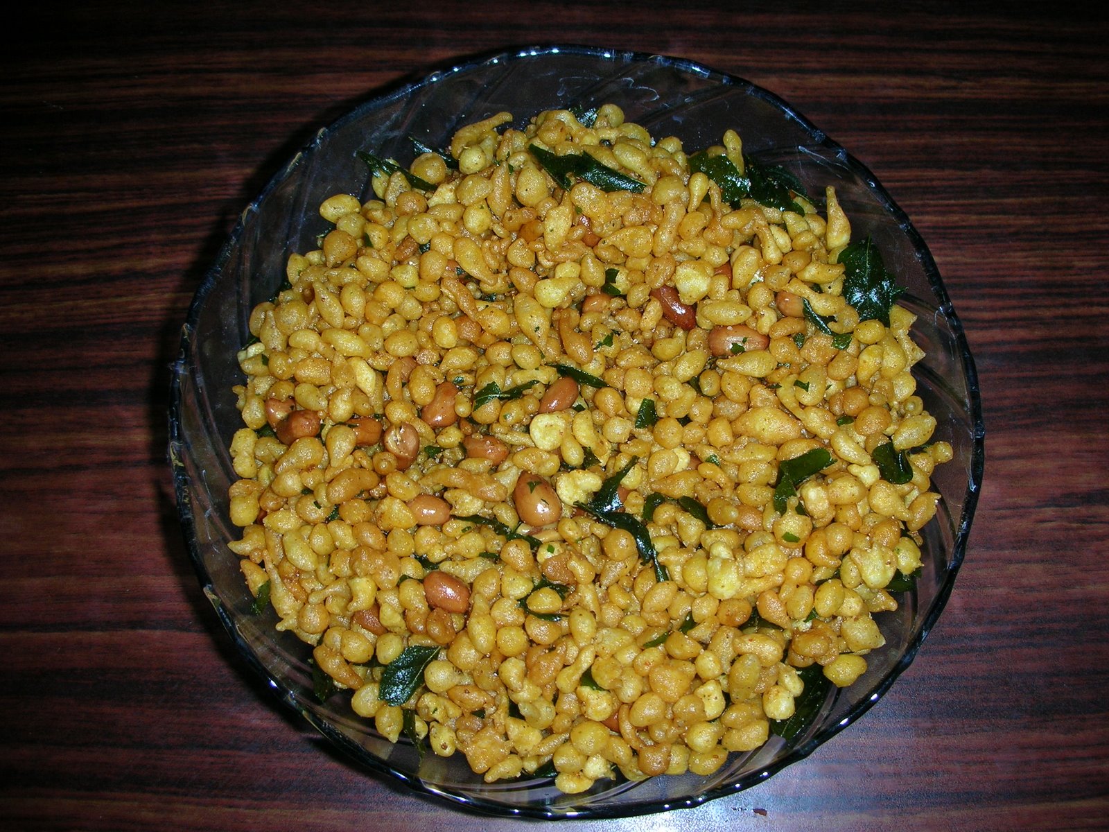 My Kitchen Recipies: karam bundi,hot snack