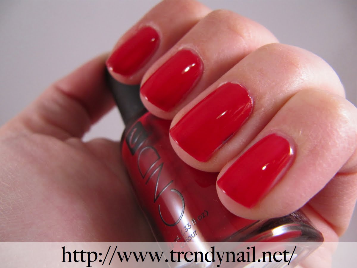 CND: Red Hot swatch and review per un San Valentino dalle unghie ...