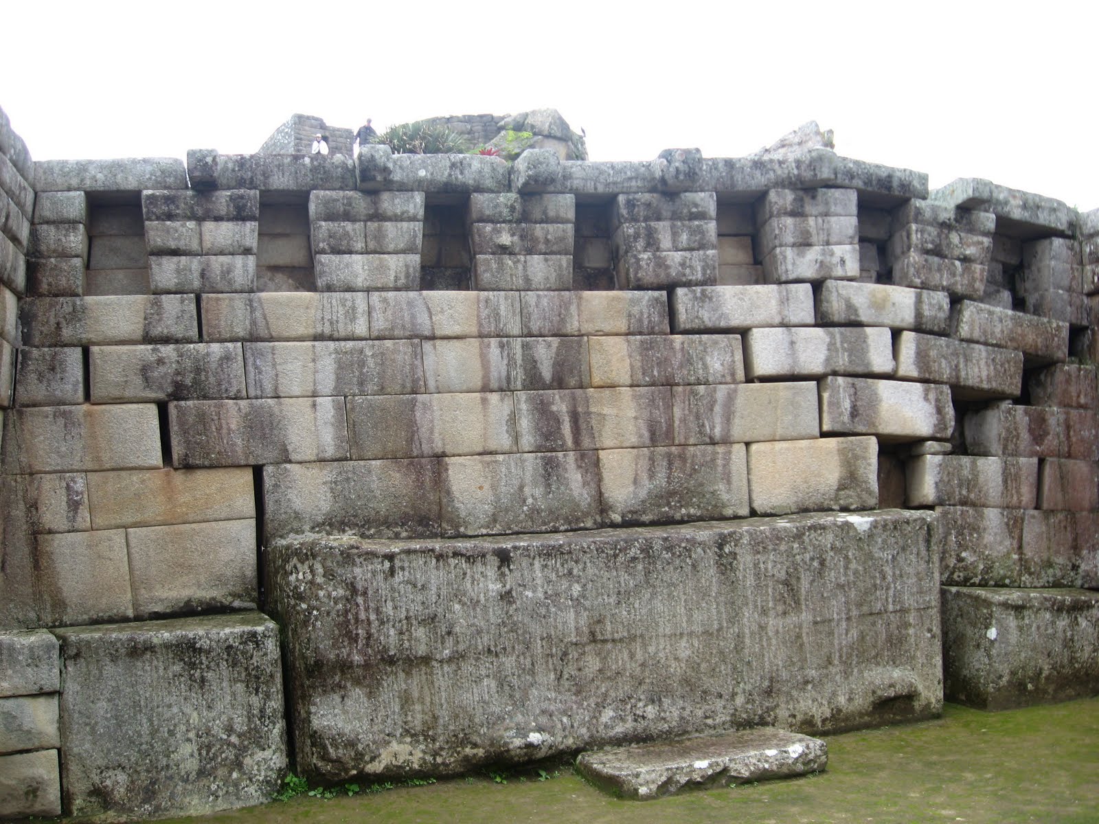 Thirty letters in my name: The genius of Inca masonry