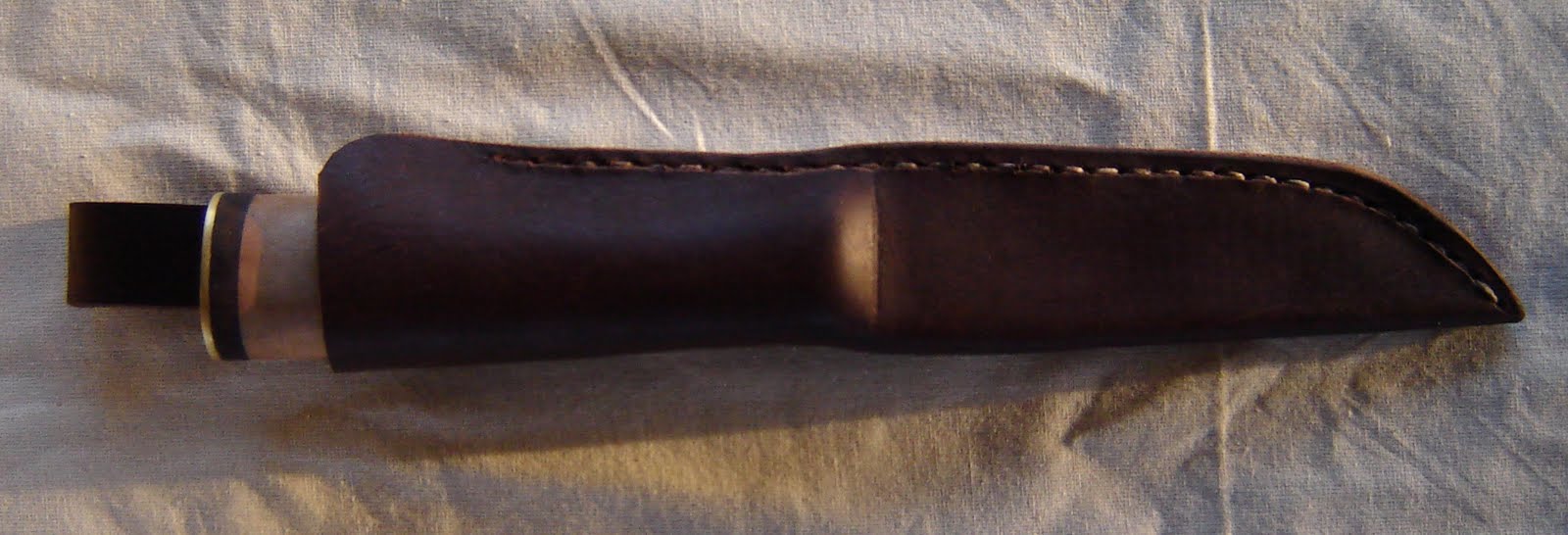 iron-craft: cutite cu teaca din piele