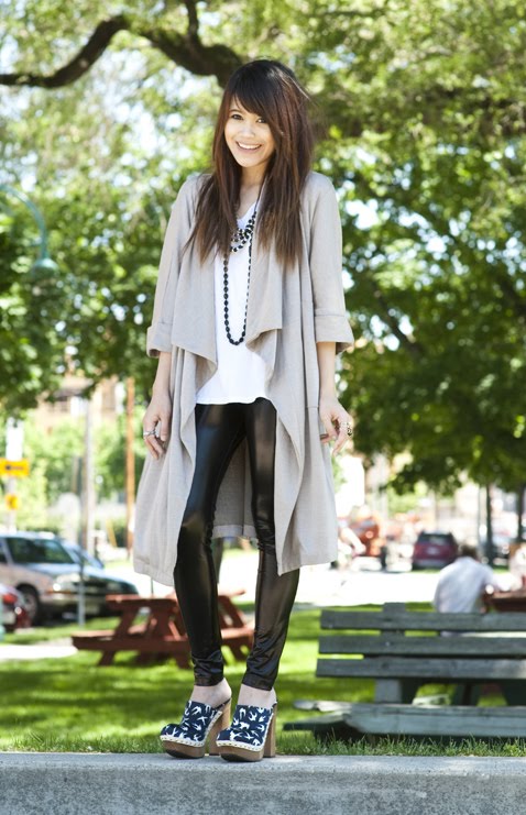 byebyeblondie: 10 ways to wear your clogs