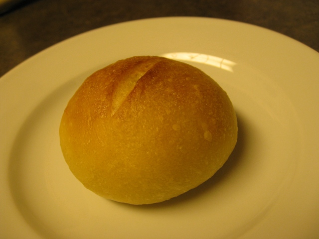 Goode Taste: Crusty Hard Dinner Rolls