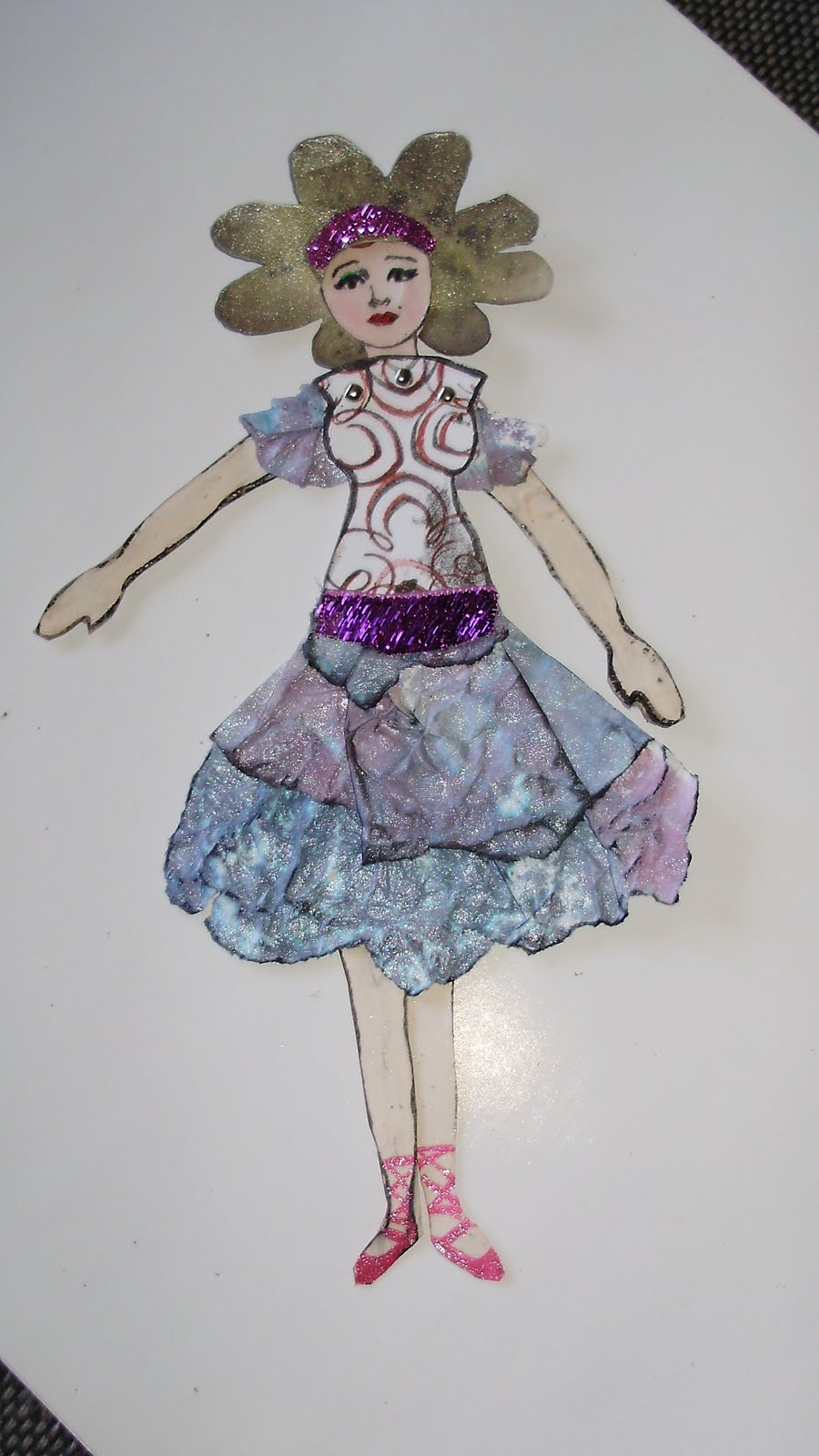 Art & Craft: Altered art Paper dolls!!! And some digital ATC
