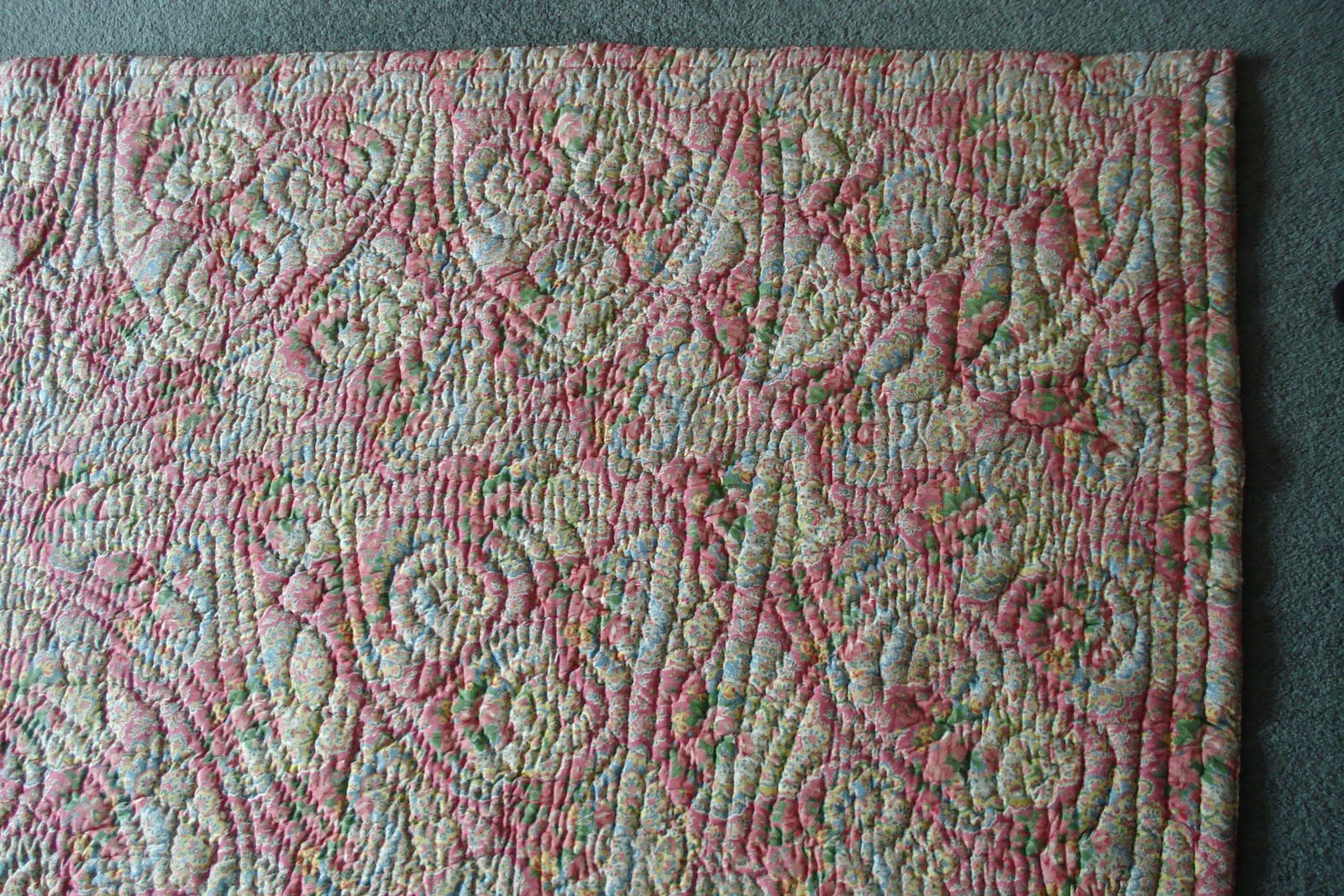 Welsh Quilts: Pink and Blue Paisley Quilt