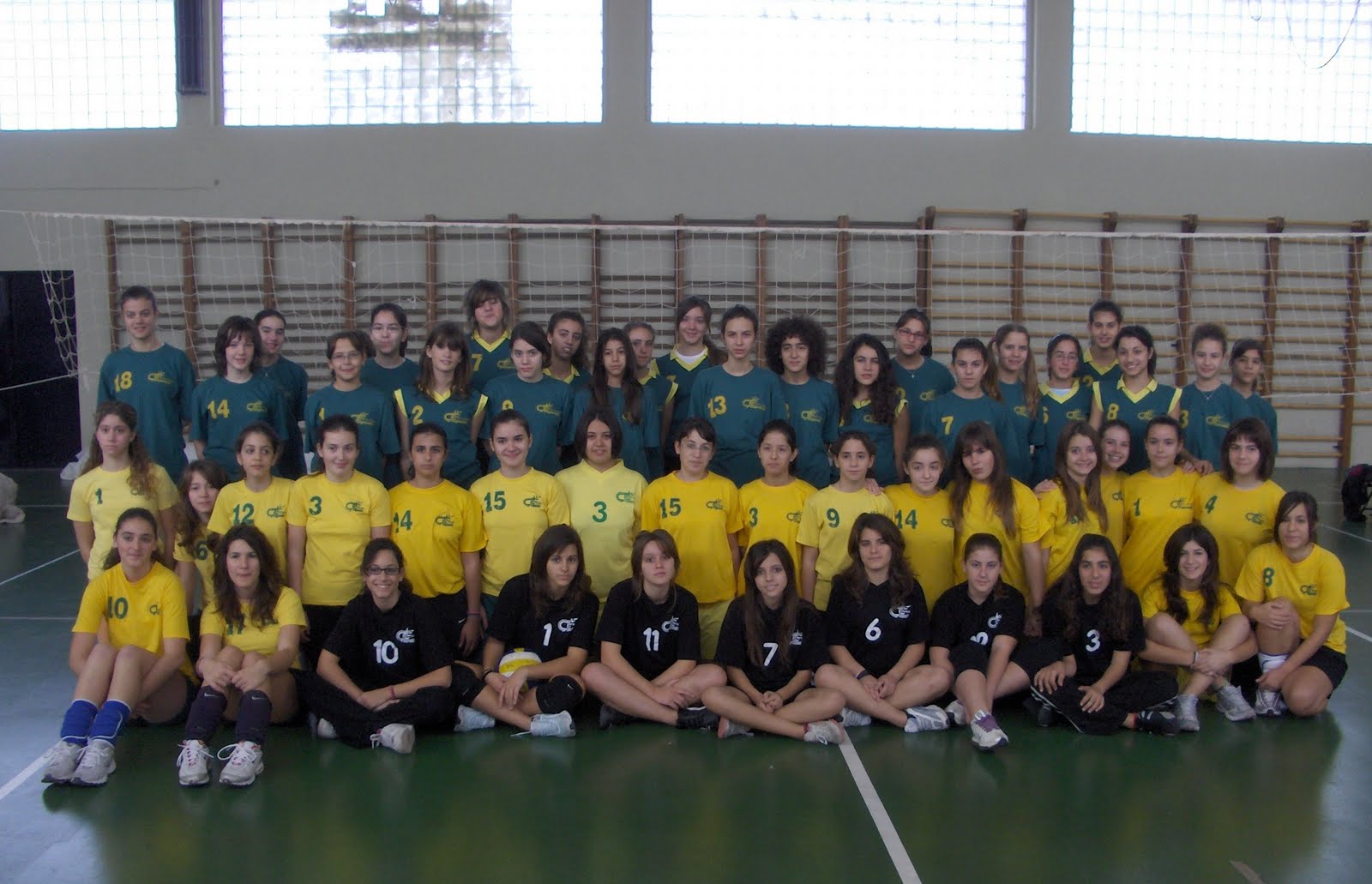 VOLLEYBALL: ΧΡΙΣΤΟΥΓΕΝΙΑΤΙΚΟ ΤΟΥΡΝΟΥΑ ΜΙΝΙ-ΒΟΛΛΕΥ