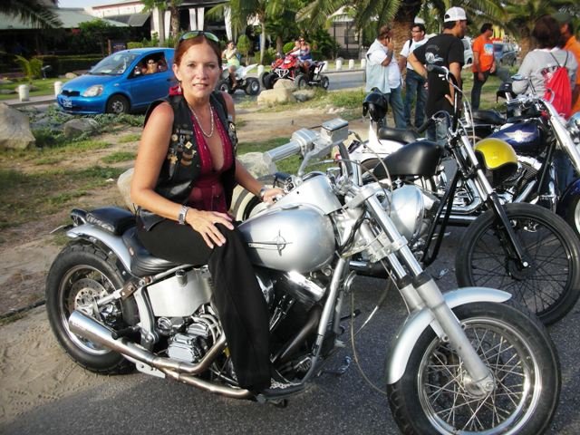 Motorcycle Event News: Women Riders Month - Ladies of Harley Aruba Ride
