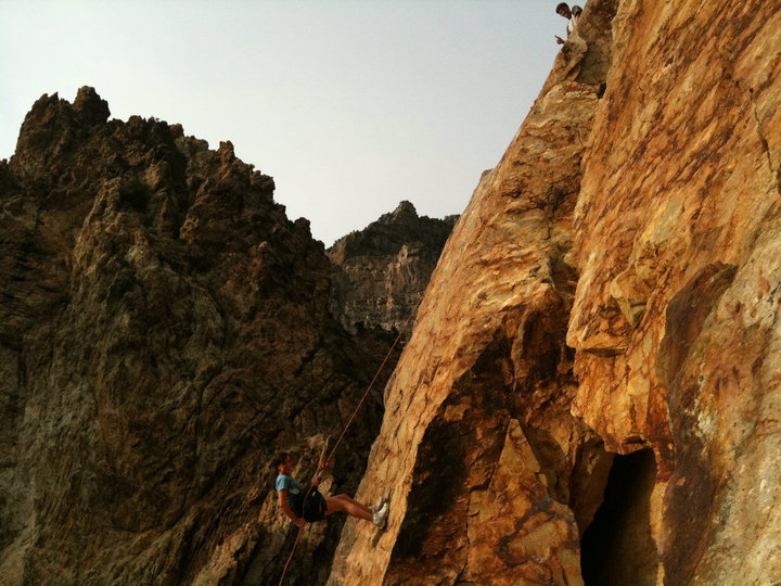 The Adventures of Emily: Repelling!