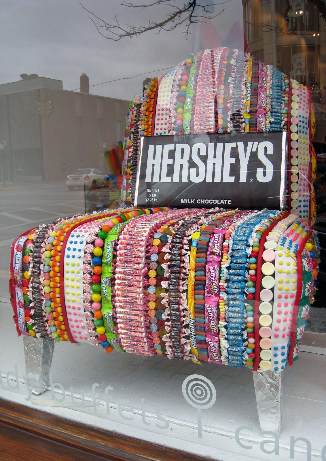 Moments of Delight...Anne Reeves: Candy Chair