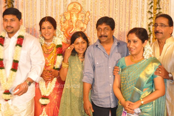 Swetha Mohan Ashwin Marriage Reception Stills ~ Malluwood4u