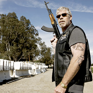 Clay Morrow -interpretado por el actor Ron Perlman- es personaje ...