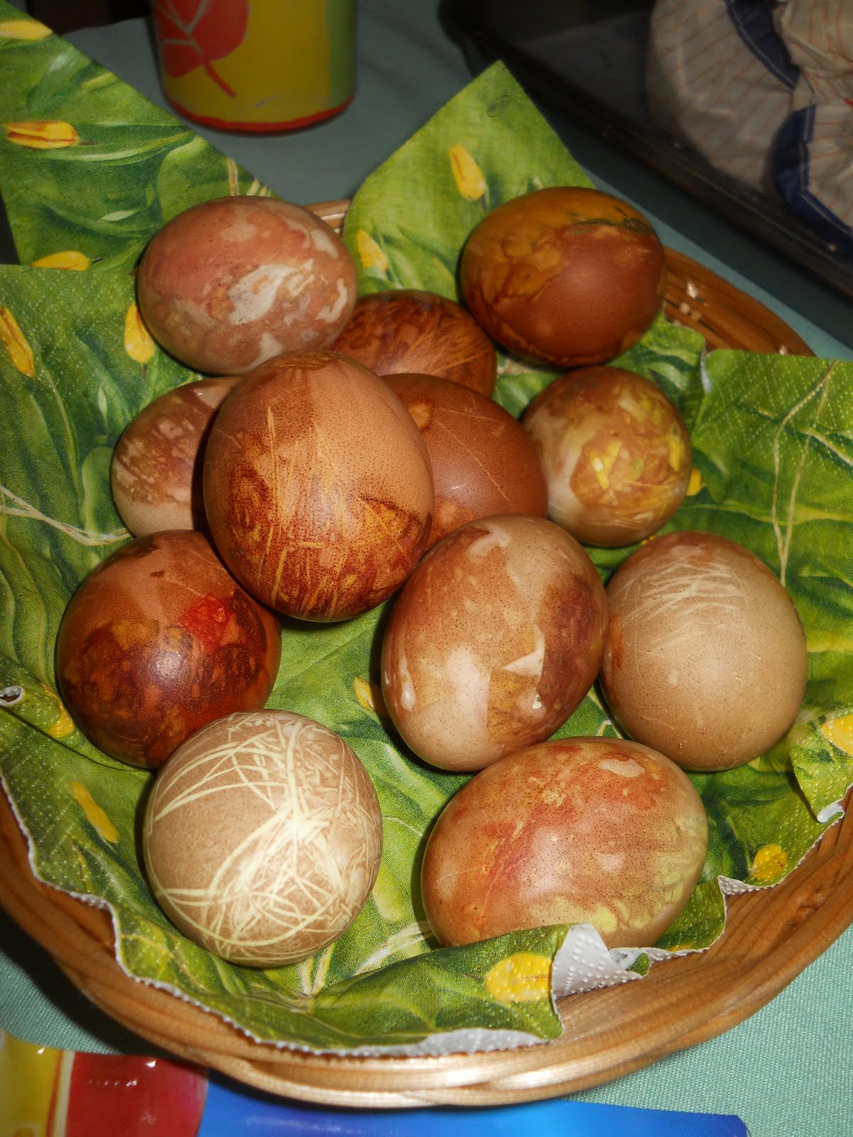 Sarah's Cross: Easter Eggs, Latvian Style!