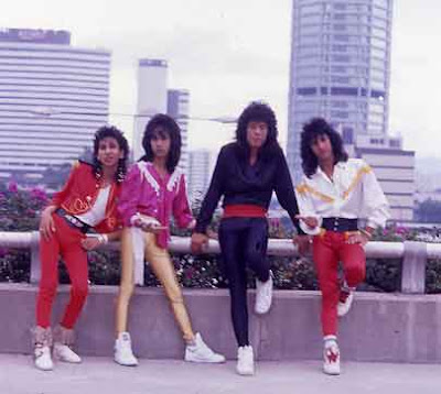 C E N C A L O K: Lu rock kapak??