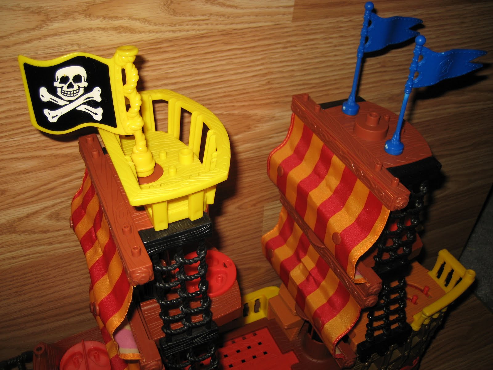 noboxtospeakof ( no box to speak of ): Imaginext Adventures Pirate Ship ...