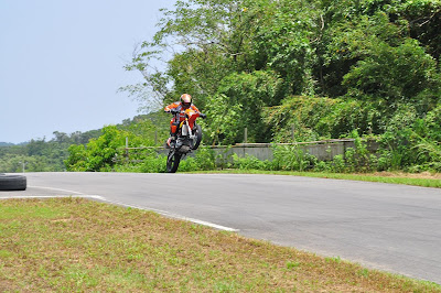 CPI SM250 CPI SX250: Better Handling - Sorting the suspension