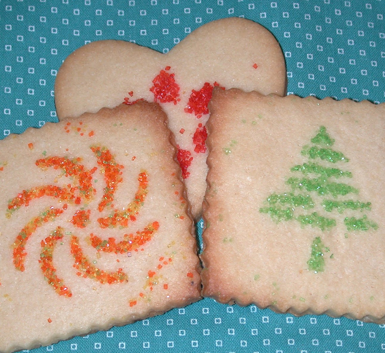 Decorating Techniques for Rolled Cut-Out Cookies - KitchenLane