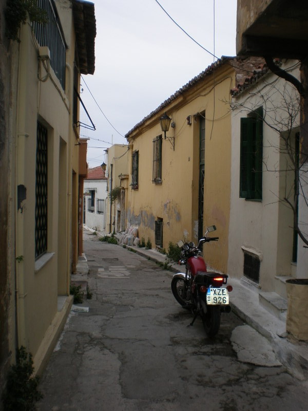 Saki's Travel Blog: Day 67 & 68 - Athens, Pagrati and Menidi