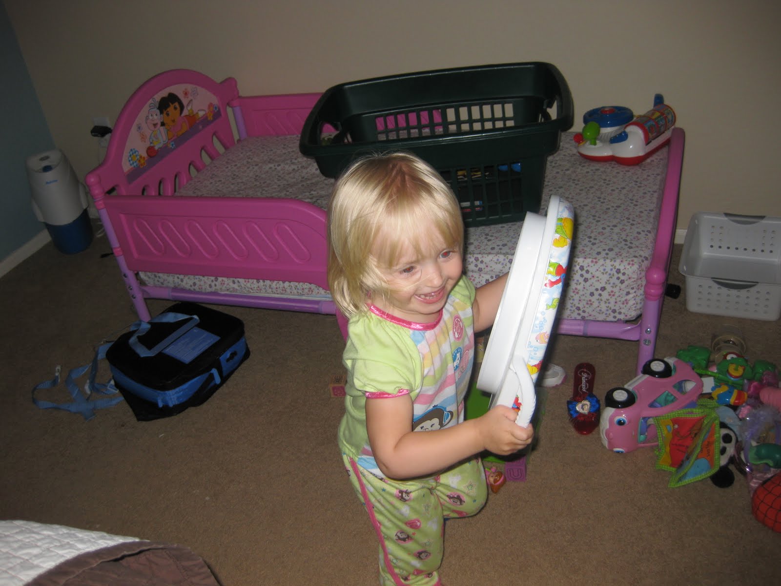 Ella Rae and Sophia Ann!!!: it's potty time!