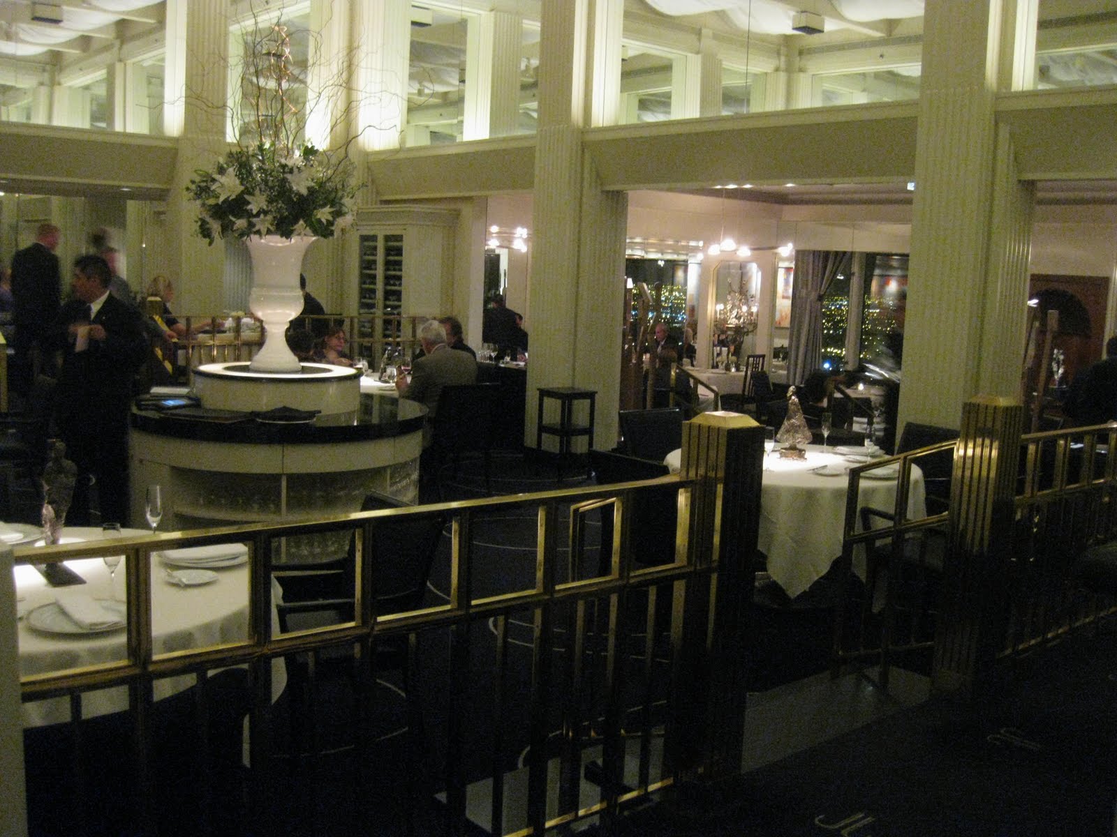 Everest, Chicago IL | Endo Edibles