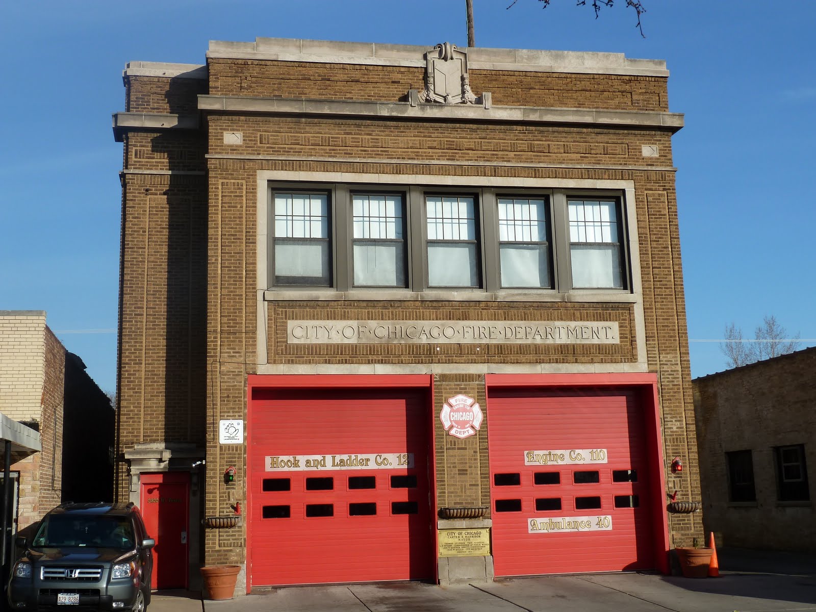 The Chicago Real Estate Local: Chicago firehouse on Foster