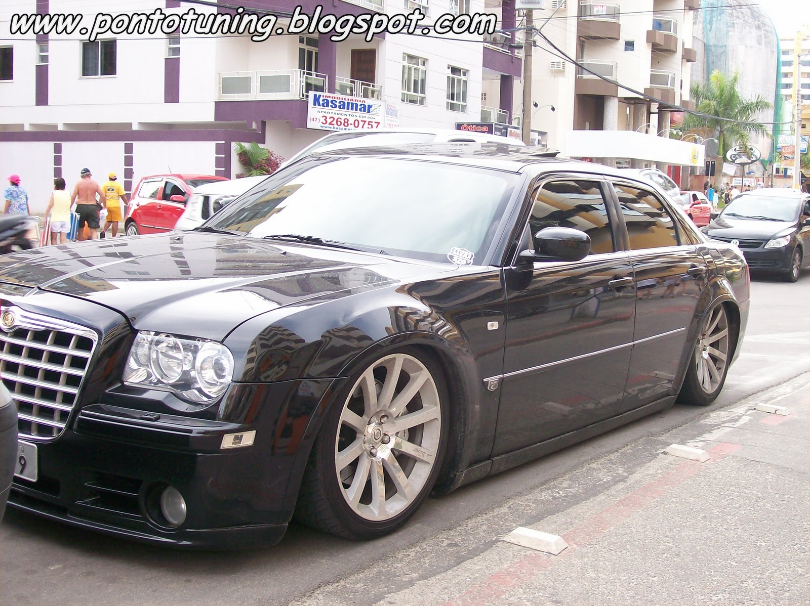 PONTO TUNING: chrysler 300c DUB + Air Suspension