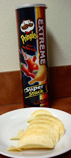 Candy*Confections*Randomness*Recipes: Pringles Extreme Blazin' Buffalo Wing