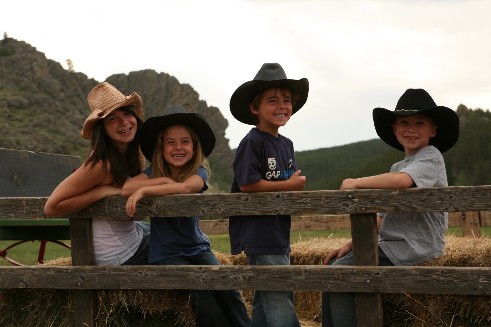 Just "Dude" it!: DUDE RANCHES AND KIDS A GREAT COMBINATION!!