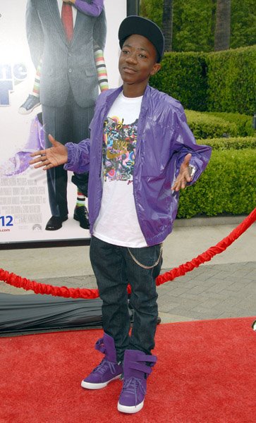 June | 2009 | THE BLACK HOLLYWOOD FILE | Page 5