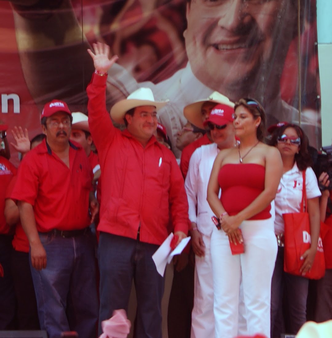 ZULMA PRESIDENTA TLACOJALPAN 2010: EL DR. JAVIER DUARTE DE OCHOA Y ...