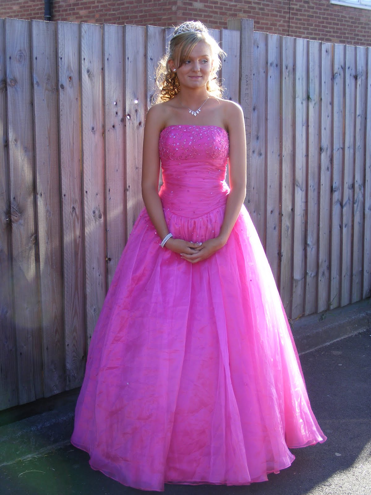 Spuds Spot Our Prom Queen
