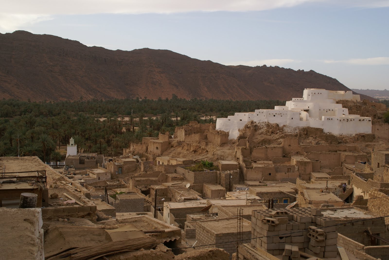 Cirrus du Désert: El Mihan