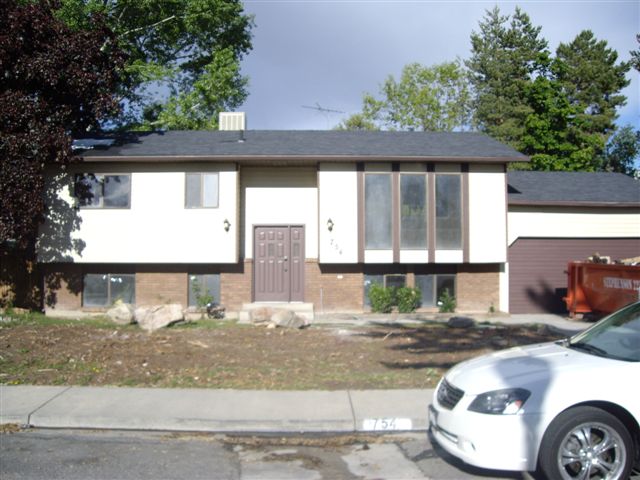 Trey & Jami...: Covered in poop, literally